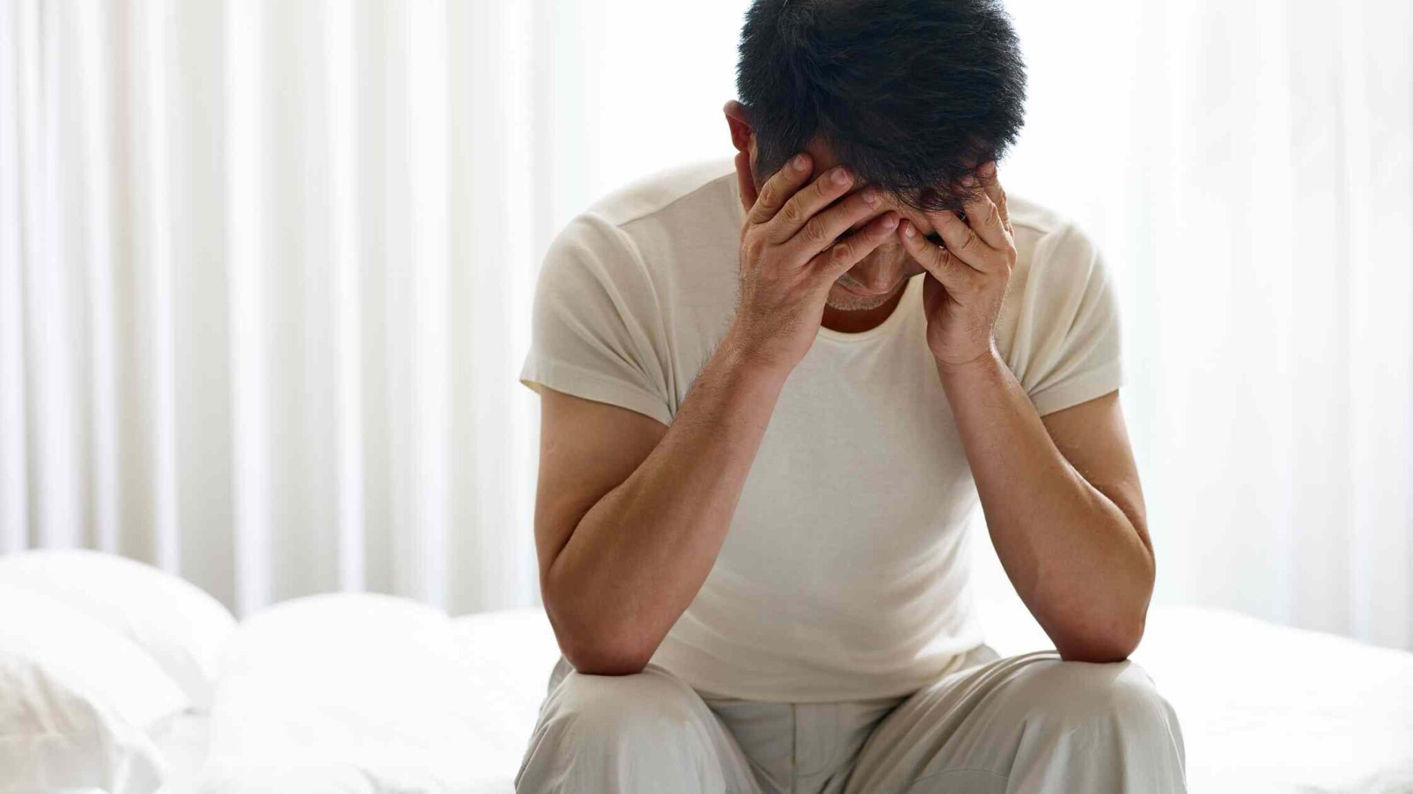 How to Manage Nightfall and Its Effects on Your Sleep Quality ...